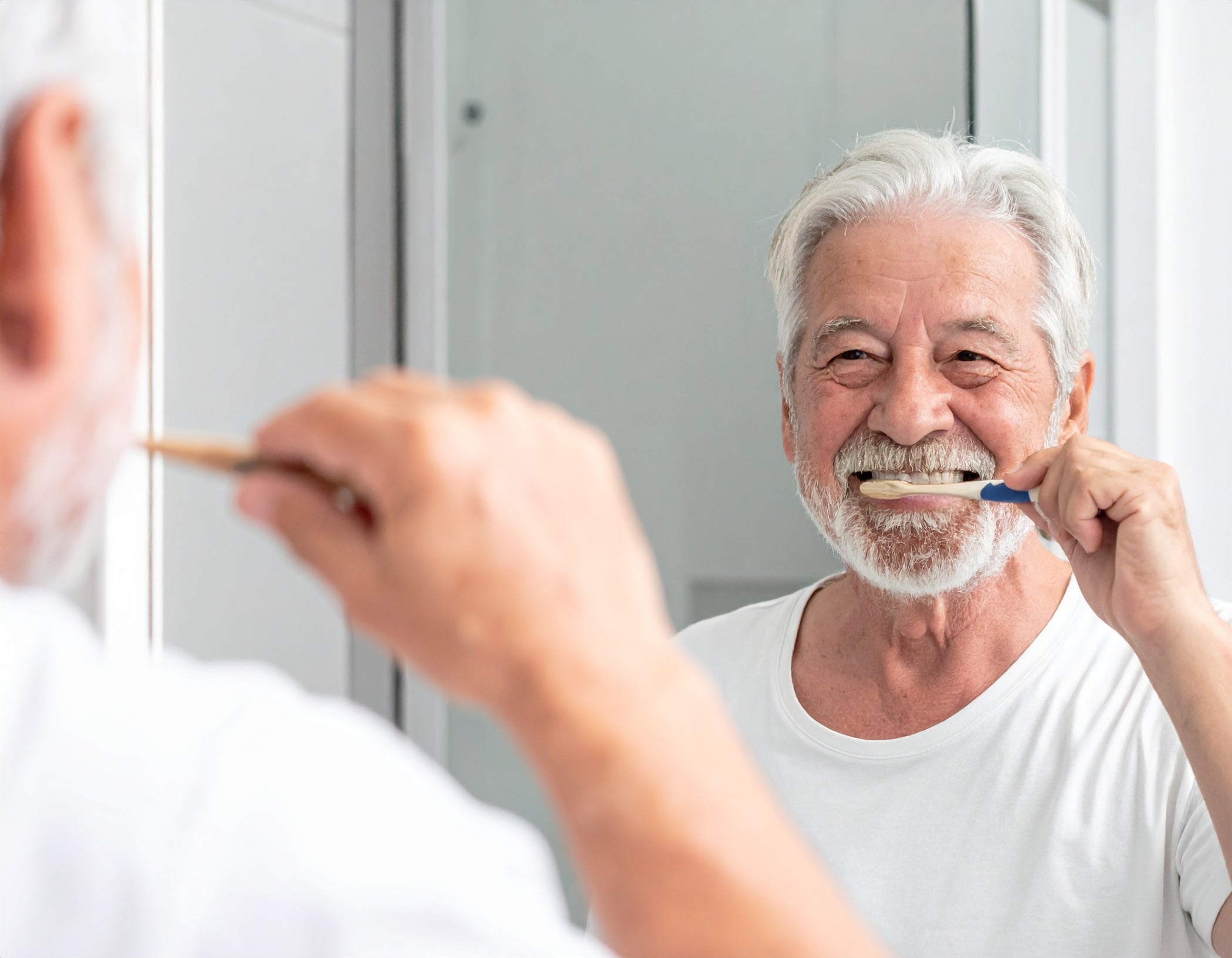The Bass Method – an effective step-by-step tooth brushing technique ...